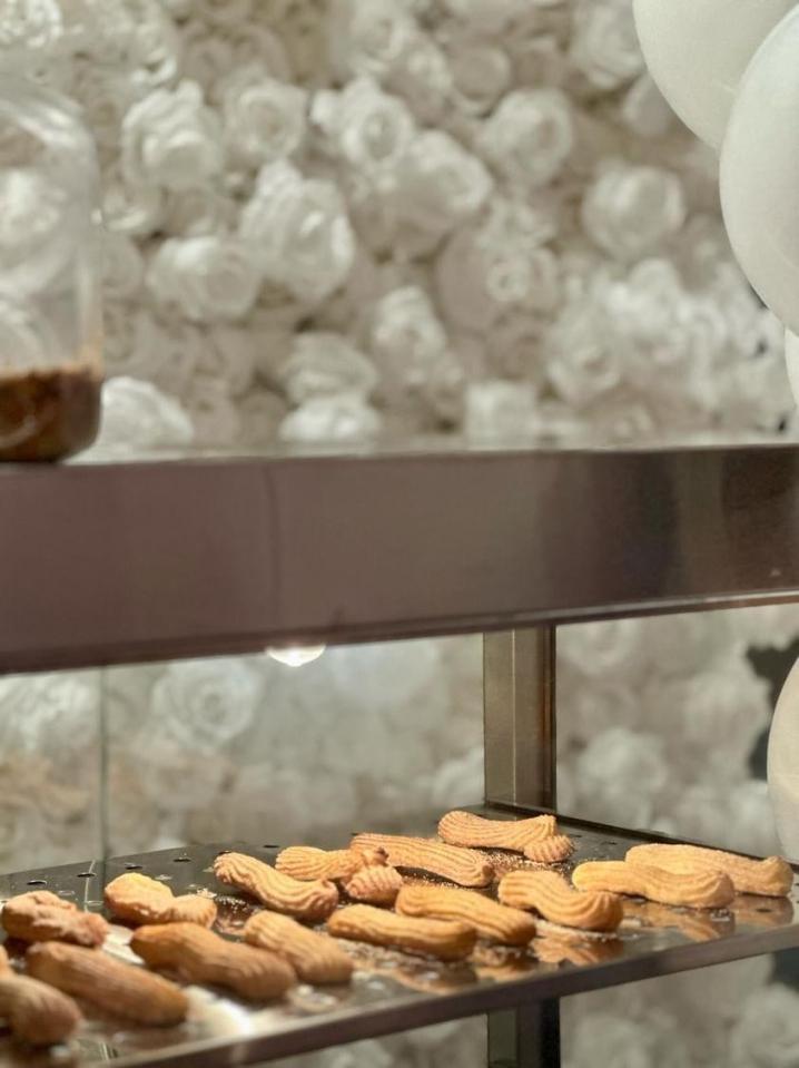 Sweet Collective Churro Cart – Allure Event Rentals